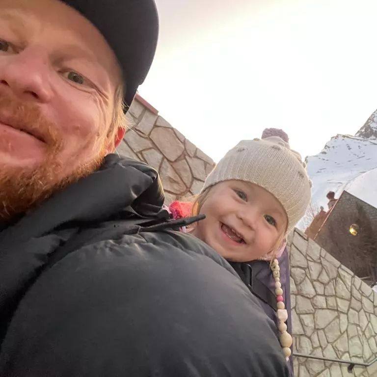 Hayden - Carpenter (Team Lead) – Árbol Eco Homes